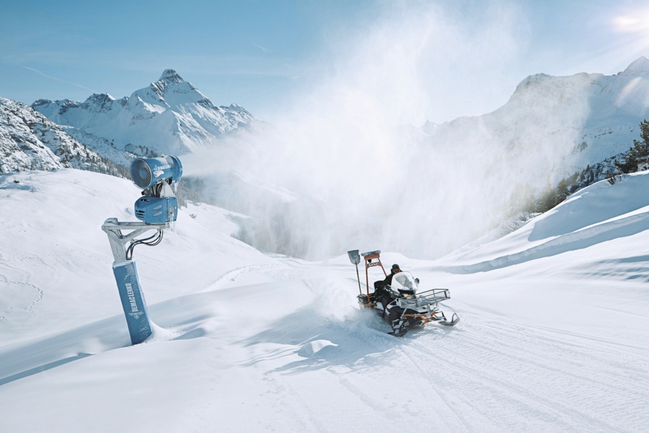 Frau Holles irdische Gehilfen: Wie entsteht technischer Schnee?