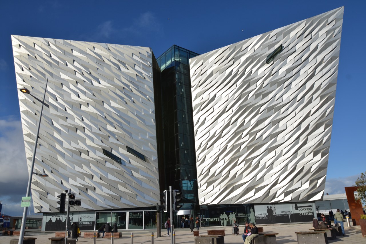 Titanic Museum Belfast: neue Fakten zum Mythos Titanic und nie gesehene ...