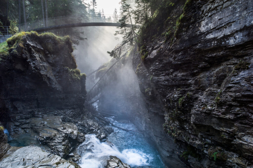 Flims: Atemberaubende Landschaft dank spektakulärem Bergsturz